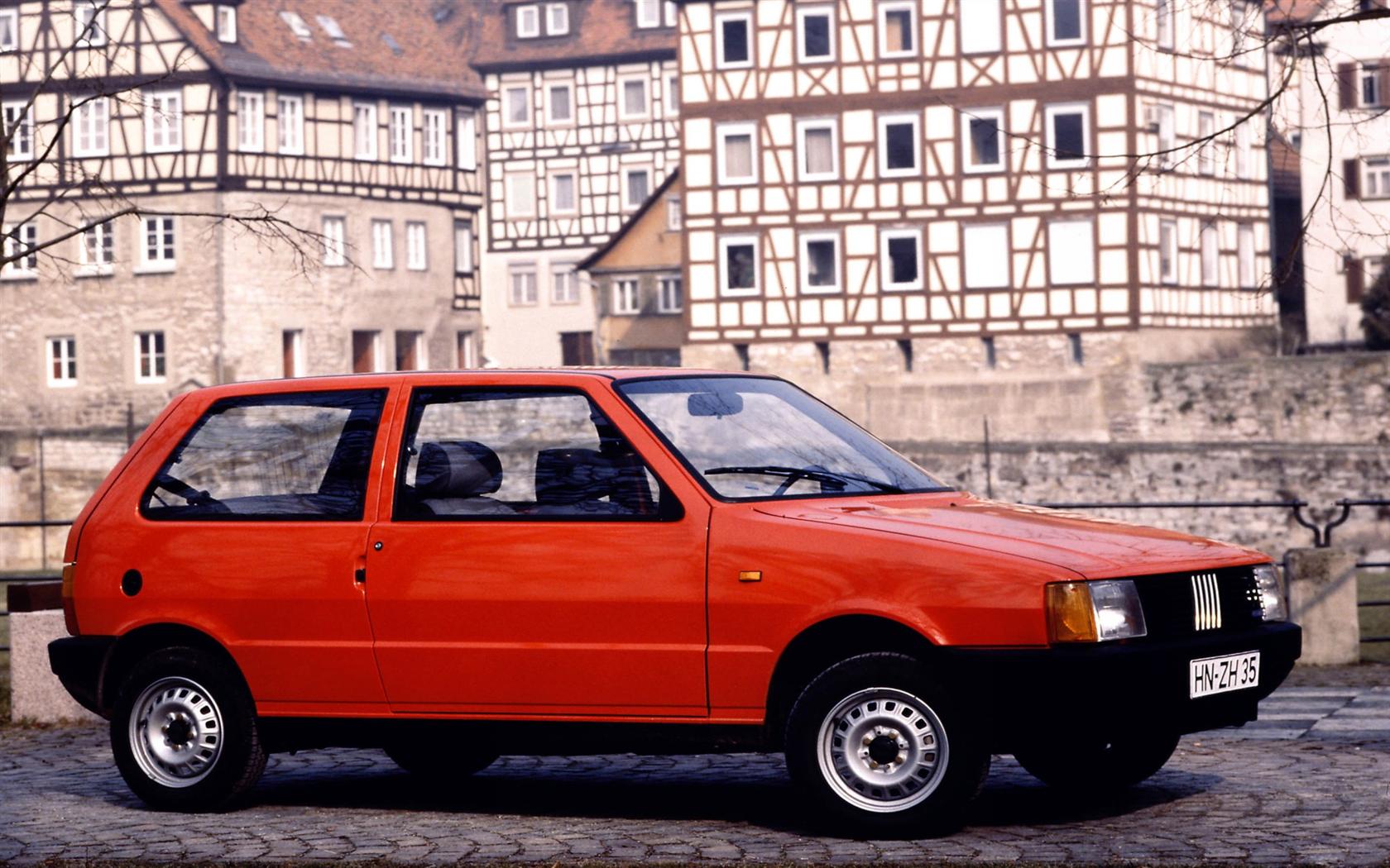 Fiat UNO technical specifications and fuel economy